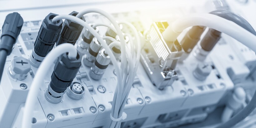 Connect with Confidence: Phoenix Contact's Control Versatility | Arrow.com