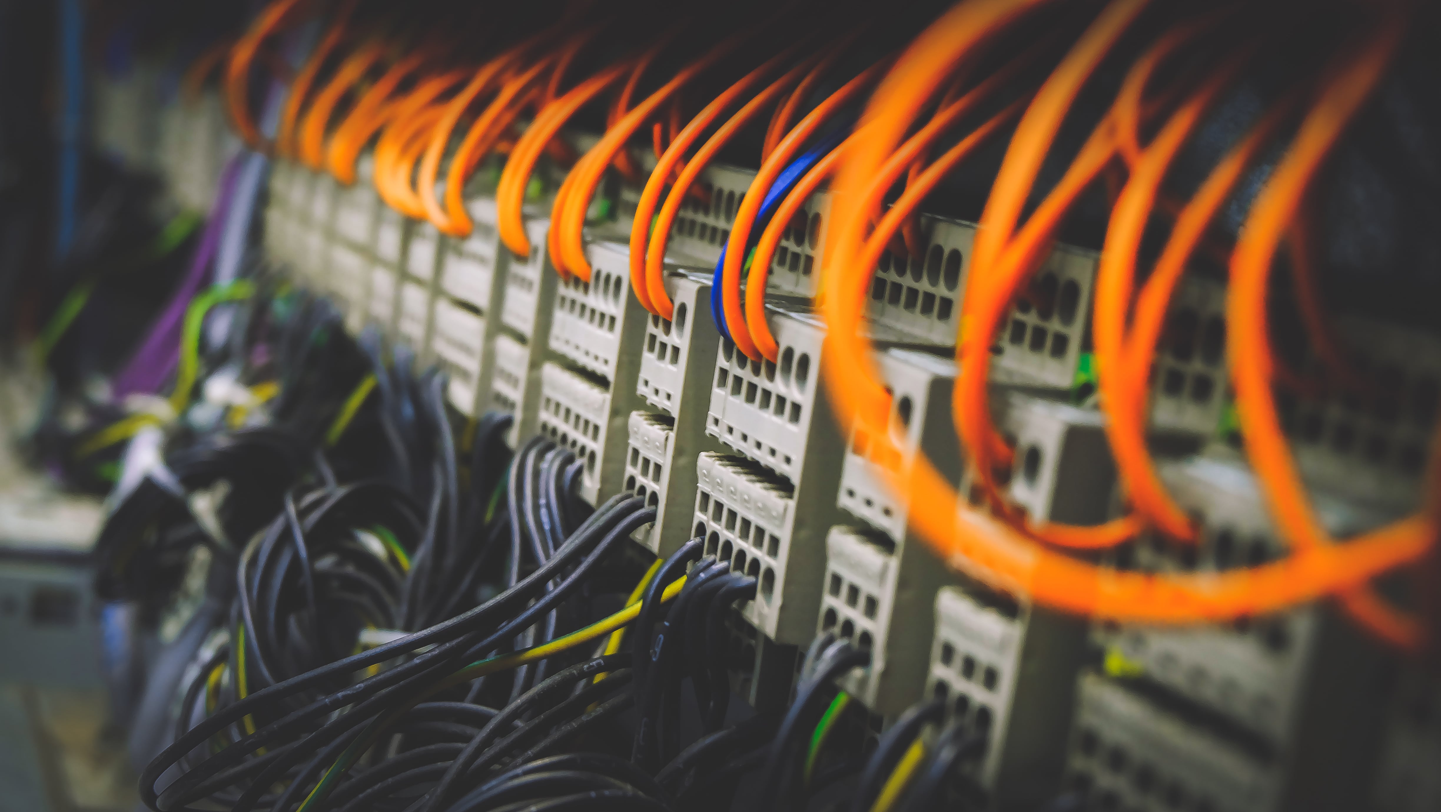 Exploring Various PCB-Interfacing Cable Design Methodologies | Arrow.com